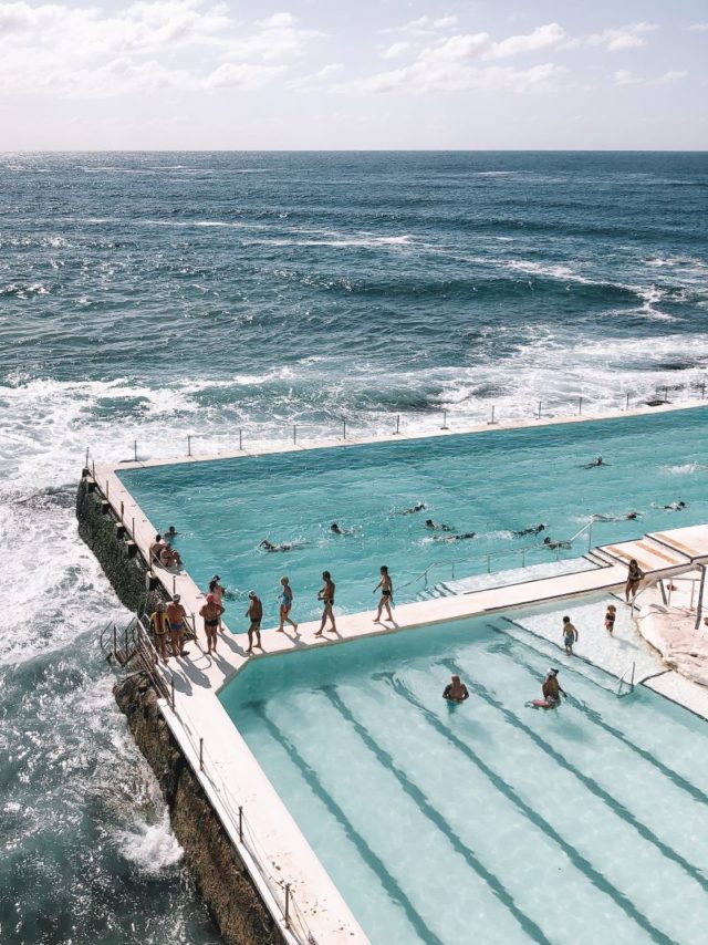 Top 10 Family-Friendly Beaches in the World - The Go To Family